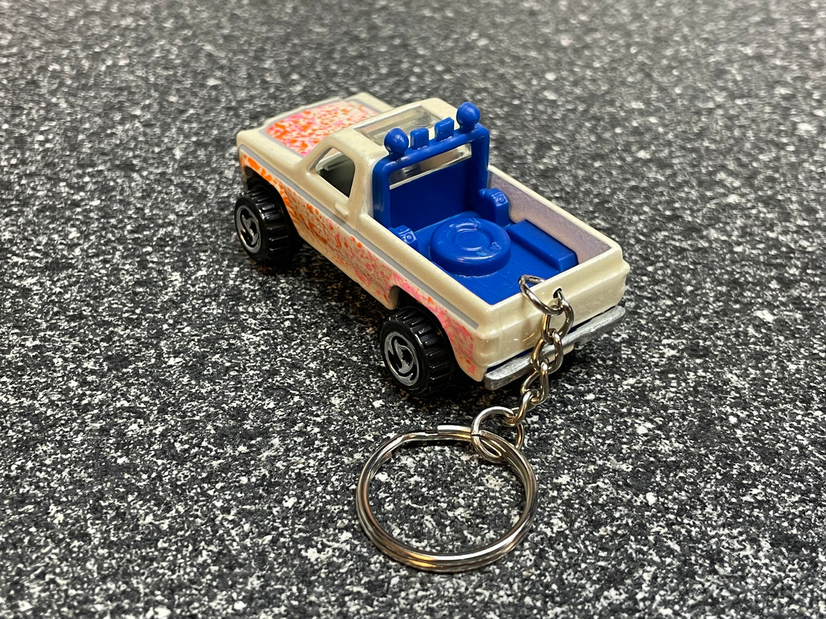 Chevy Squarebody Square 4x4 Keychain Diecast Car Hot Wheels Matchbox ...